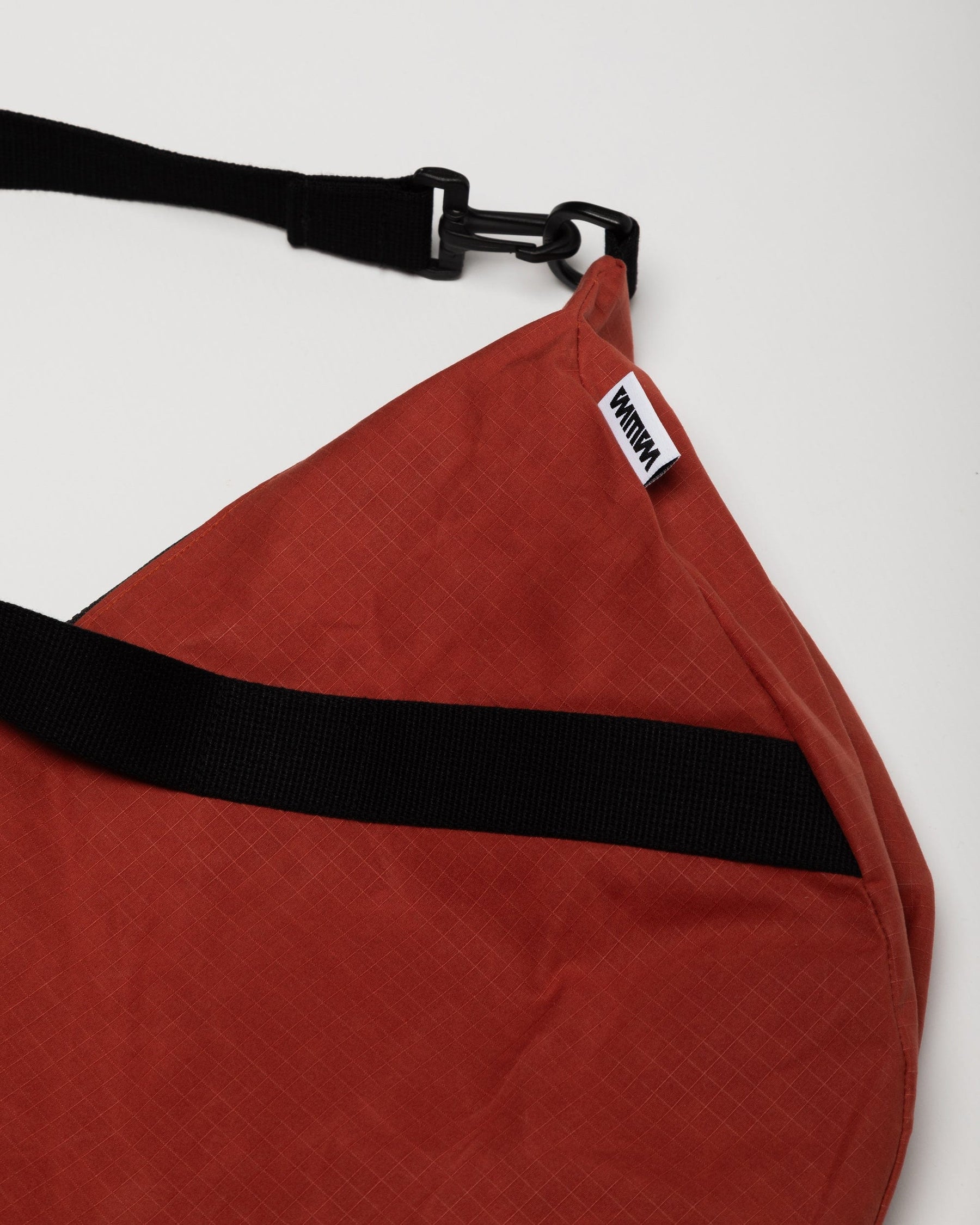 Water Resistant Duffle Bag - Biscuit Orange – WAWWA Ф